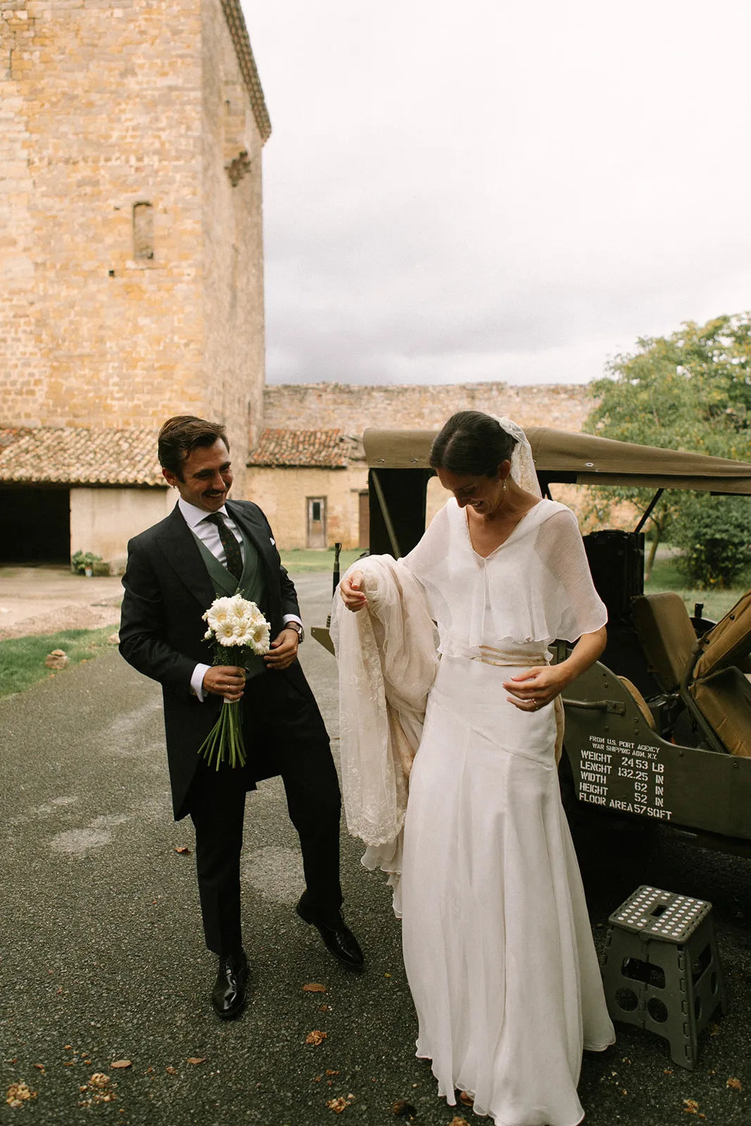 Matilde, the bride who wore flowers on her feet – flordeasoka